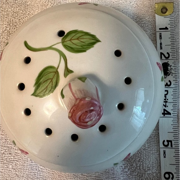 Teleflora | Accents | Teleflora Gift Ceramic Rose Floral Frog Potpourri ...